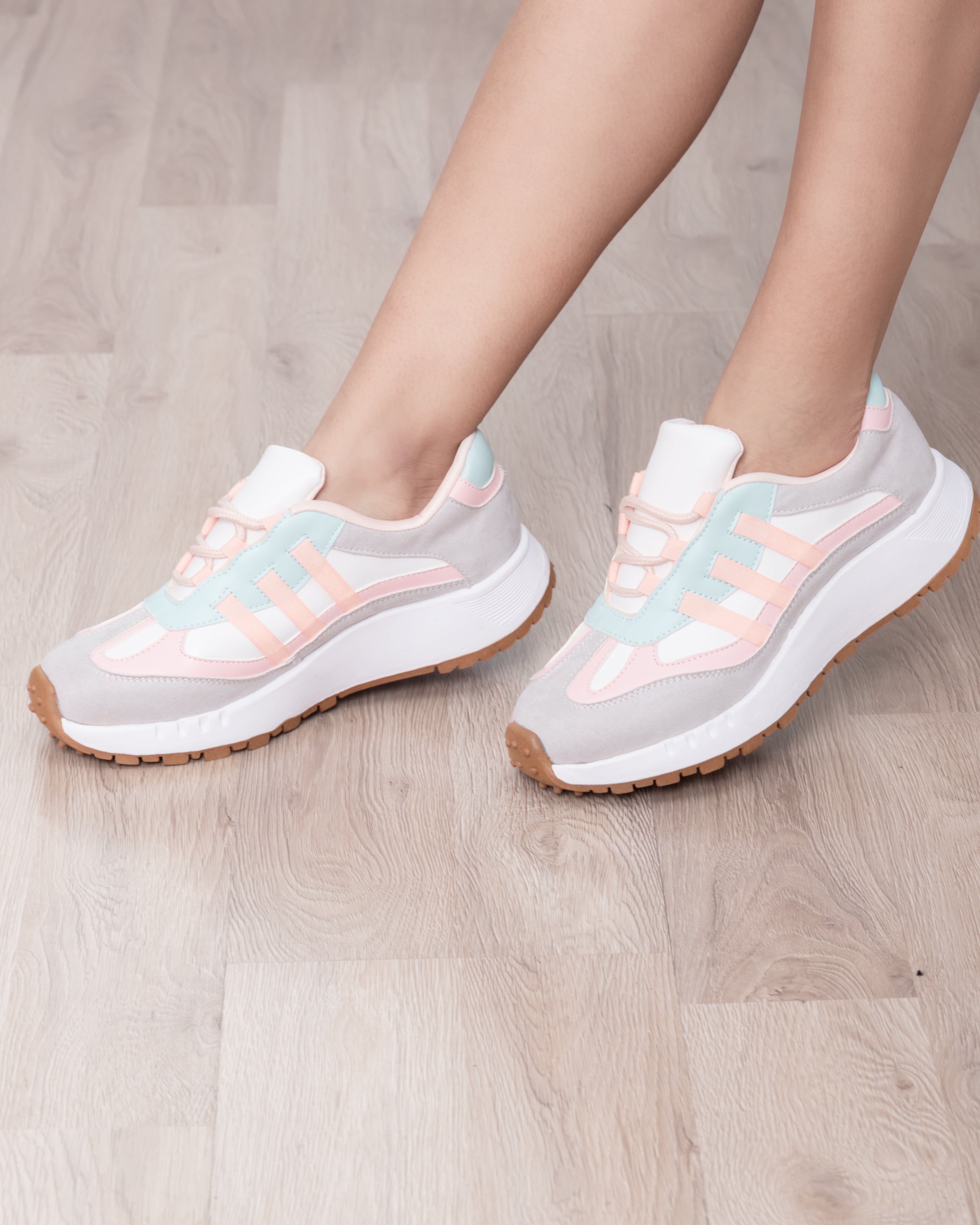Zapatilla Valengia Rosado - Cuero Vegano y Plataforma 3 cm – Tienda Nébula